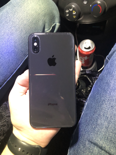 Iphone xs 256gb sotiladi