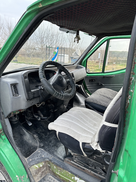 Ford transit yaxshi xolata