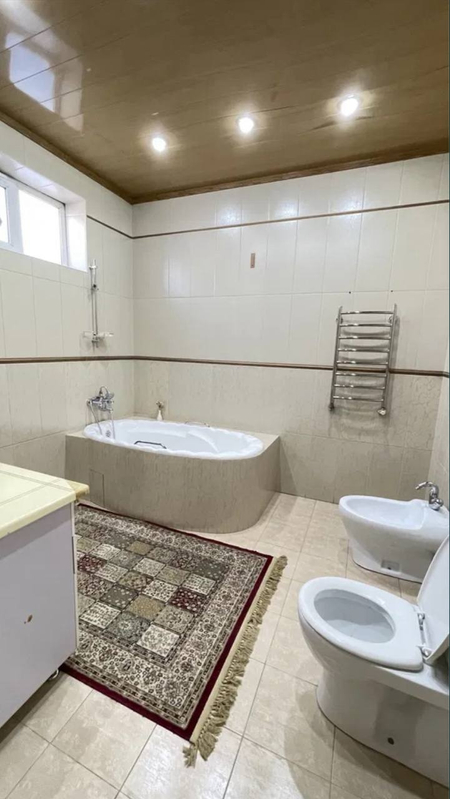 Продается евродом 5 комнат , ор-р: Мирабад Авенью, 350м2