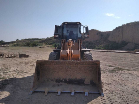Погрузчик, Лонкинг 1.8м3