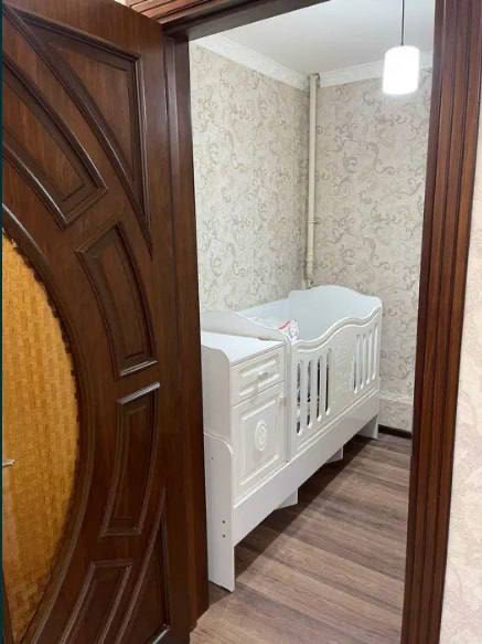 2в3/3/5 Продаётся на Новомосковская не торец