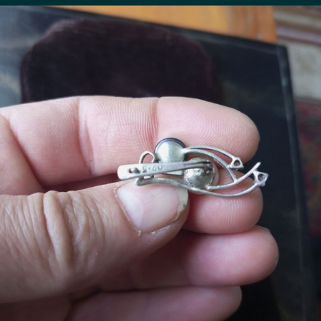 Продаются серёжки серебряные 925 проба очень старинные