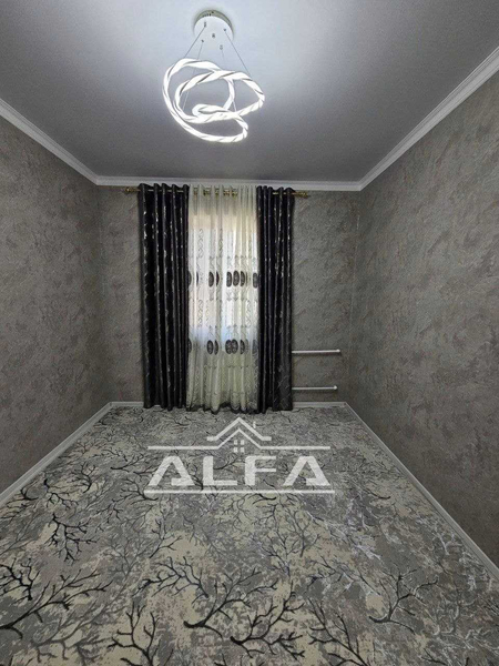 3 xonali 78m² 3-qavat sotiladi.