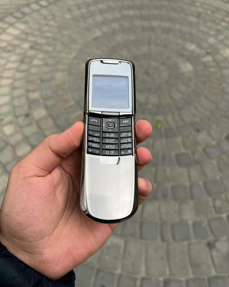 Nokia 8800 | Original Yengi Classic Silver Edition
