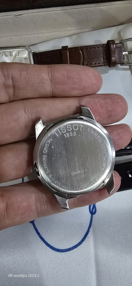 Продам наручные часы