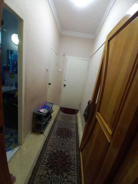 Чиланзар 16 2в3/3/4 срочно продается квартира Смежка