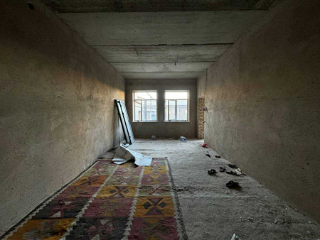 2 sotiq maydonga 2 qavatli kotej sotiladi.