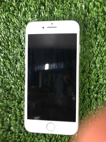 iPhone 8 radnoy oq