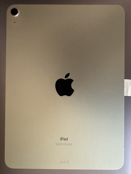 Планшет Apple iPad Air 4