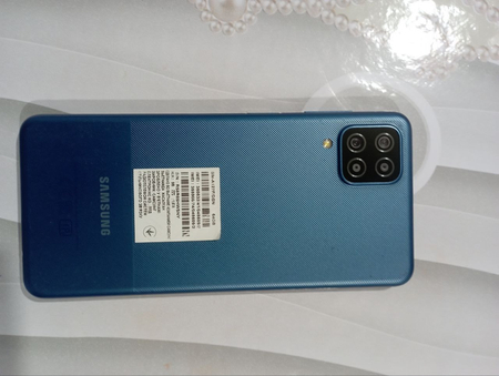 Galaxy  a 12 prodayotsy  4./64