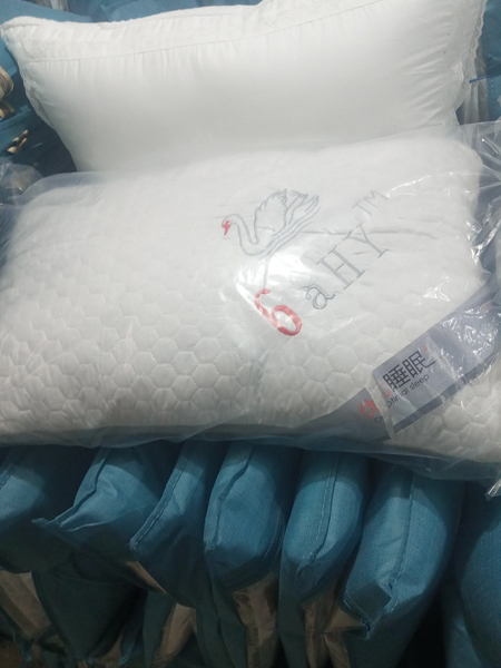 Xarxil turdagi yostiqlar optim va donaga viloyatlarga dastafka bor