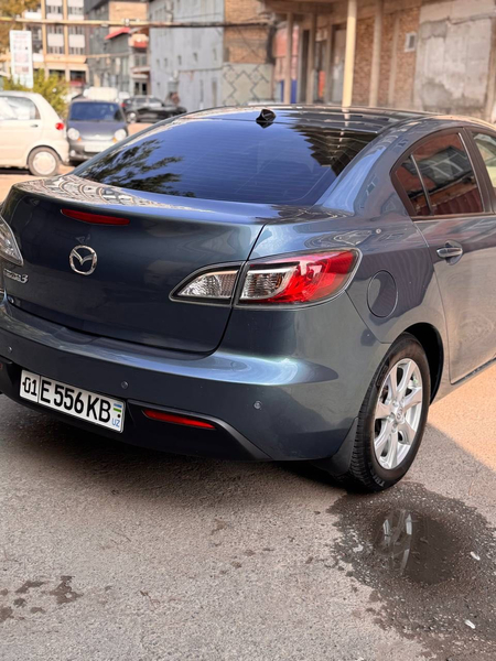 Продается Mazda 3