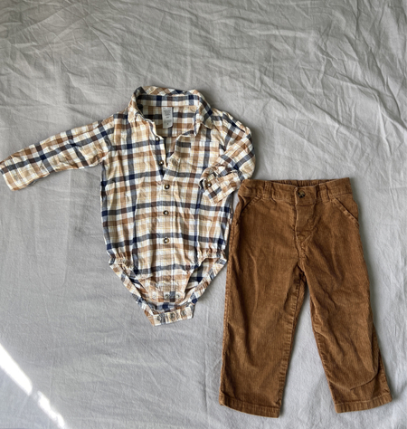 Двойка Carters джинсы и боди-рубашка 18м