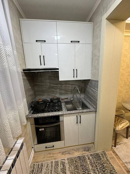 2/2/4 Юнусабад 11, Мегапланет