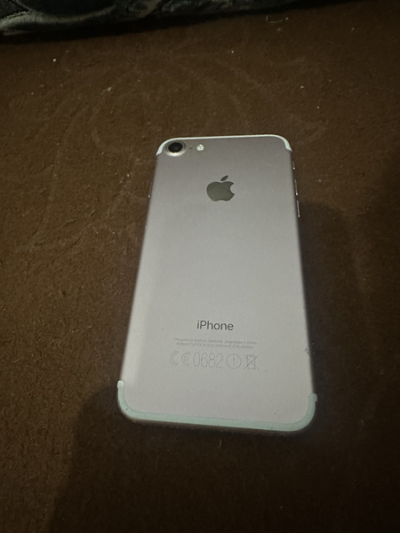 Iphone 7s bor yengiday turbdi 700 ming bolsa bervoraman