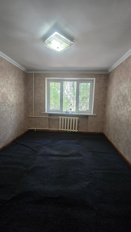 Срочно продаю свою квартиру Чиланзар 2 квартал паспортный стол 3/2/4