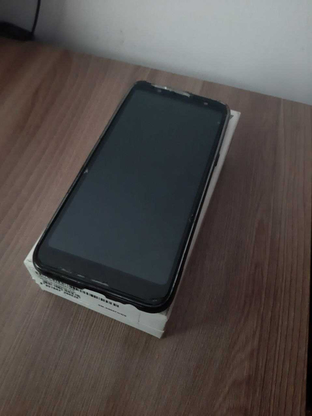 телефон SAMSUNG A6+