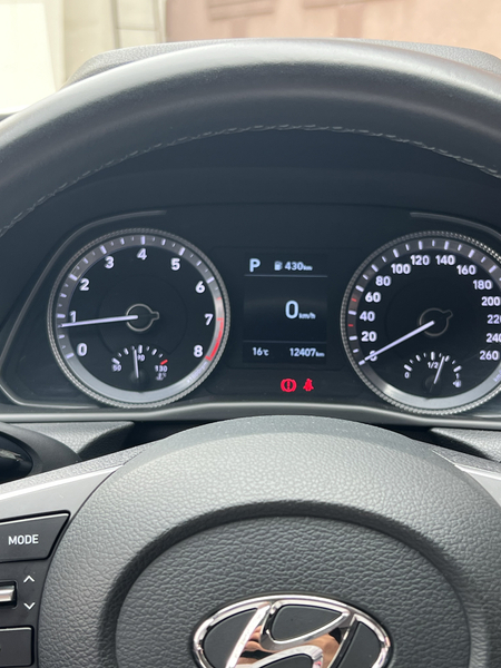 Hyundai Sonata model