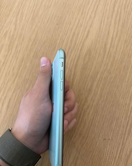 Iphone 11 не вскрывался