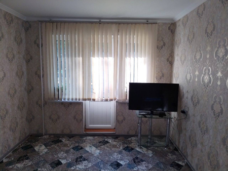 Срочно сдаётся 1х Октяабирь базар