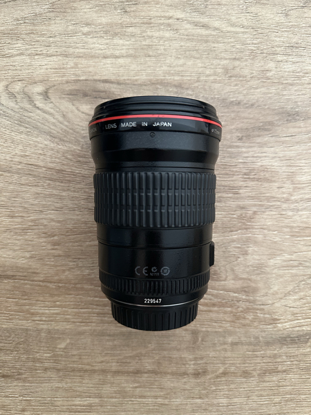 Продою CANON 135 F2