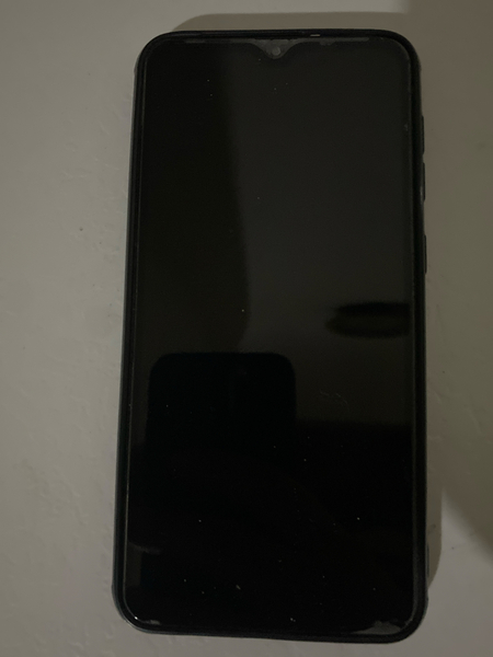 Samsung GalaxyA10 sotiladi