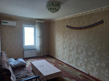 Ijaraga uy Jizzax sh Kotarma maxalla 3 qavat 2 xonali