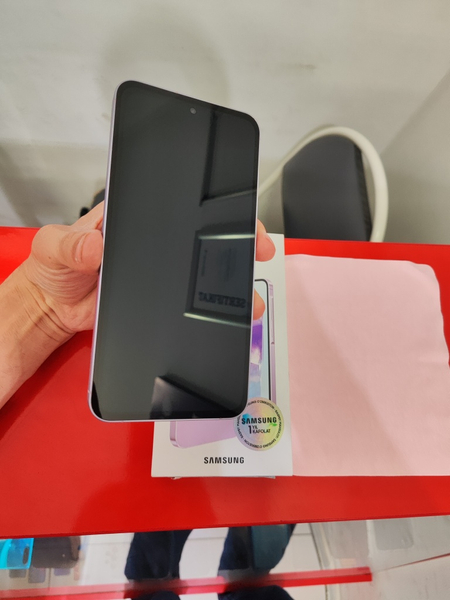 Samsung A55  Kafolati bilan