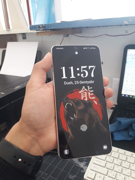 Samsung galaxy s21 plus