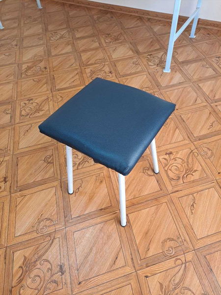 Taburetka stul Taburetka stul