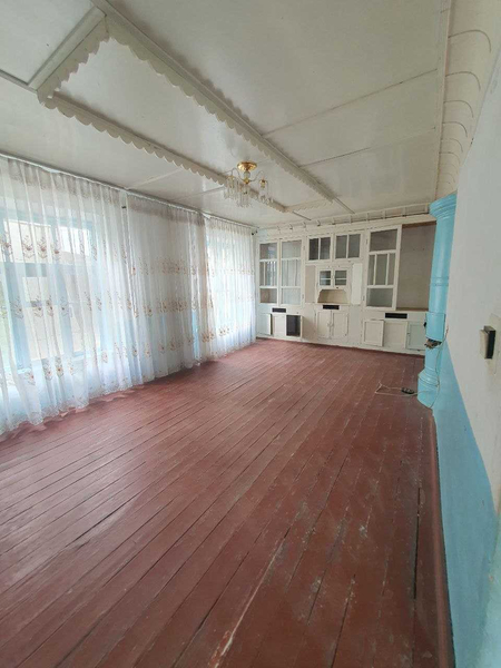 YuqoriChirchiq (Yangi Toshkent tumani) 11.5so'tix  1-linya Uy Sotiladi