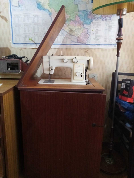 продаю швейная машинка ЧАЙКА