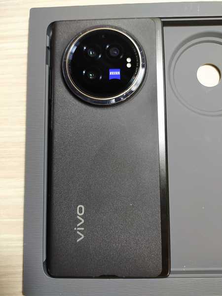 Vivo X Fold 3 12/256 Black в отличном состоянии