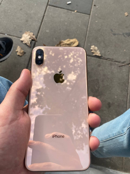 Xs max gold 256 talik uslenni hamma joyi ishlidi