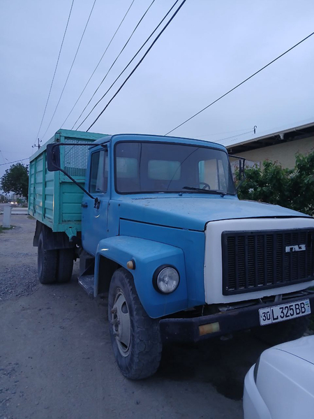 Gaz 53 sotiladi naxadu