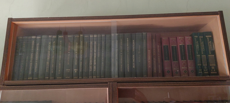 Книги. Художественная литература