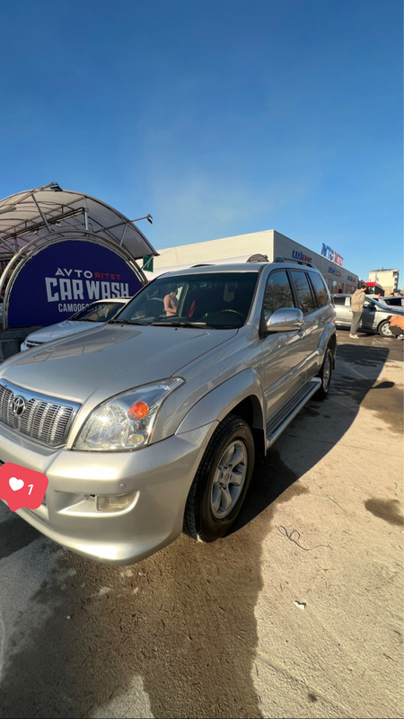 Toyota land cruiser prado 120