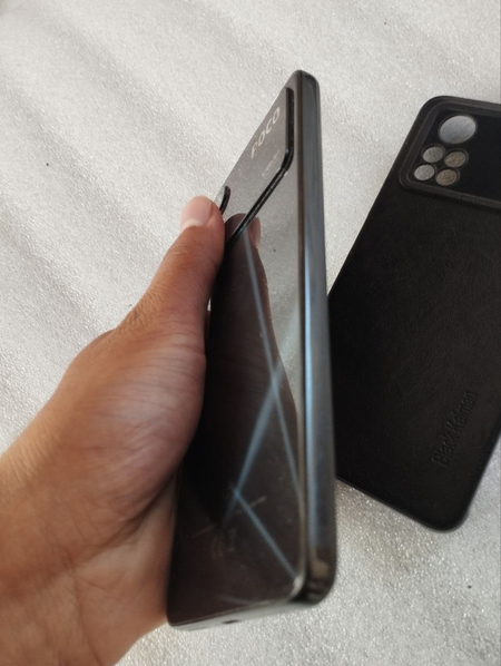 Poco x4 pro 5 g.