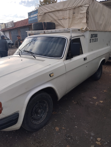 Volga 31029 yuk picap sotiladi