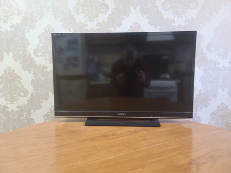 Телевизор SONY 85 диагональ