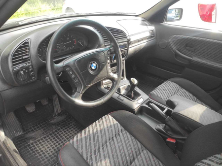 Продается BMW E36 1.8