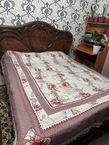 Спальный диван продаю