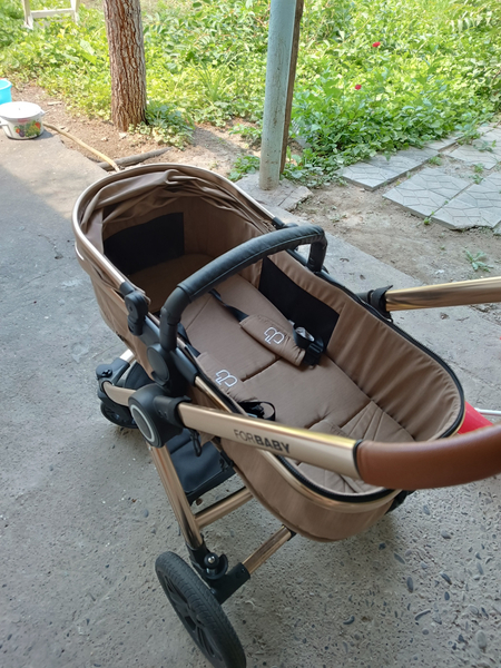 Продается коляска-трансформер от ForBaby