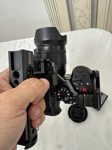 Lumix GH5s sotiladi holati zo’r