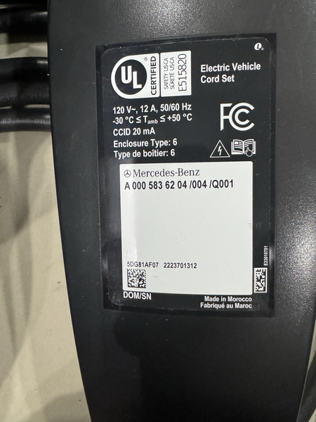 Зарядное устройство для американских Nissan и Mercedes