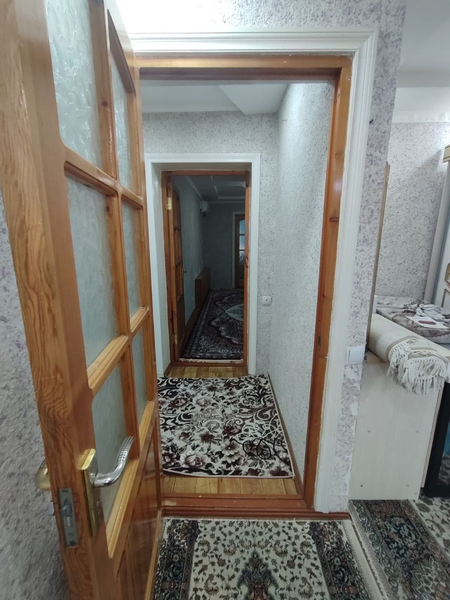 Nakowlik 2/4/4  2 ta balkonli

2/4/4

2 ta balkon 

2x6 1x3
Ipotekagay