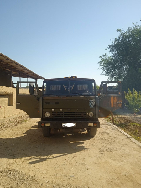 Kamaz sotiladi xolati yaxshi