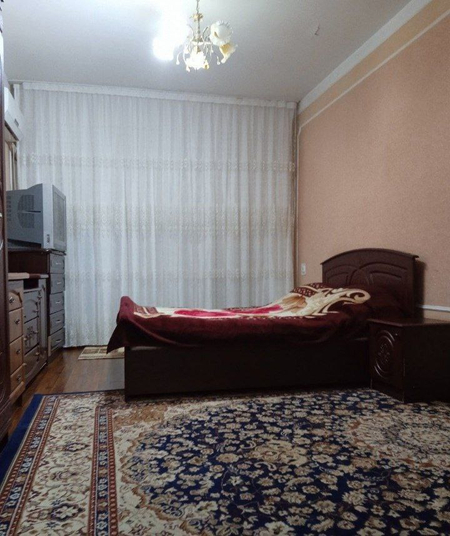 На 12 квартале Чиланзарского района продается квартира. 3/2/4