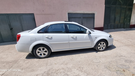 Jentra top toza moshina yil 2019.