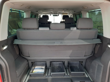 Wolksvagin Multivan T5 7 kishili minivan